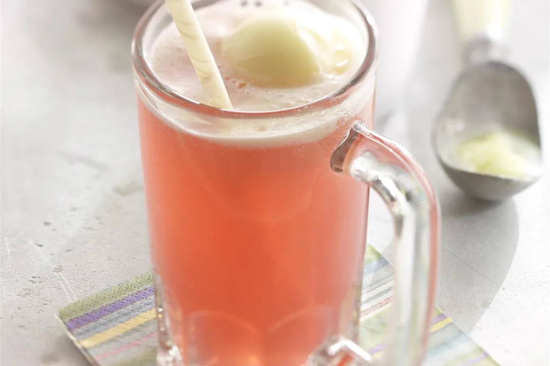 Cran-Lemonade Float
